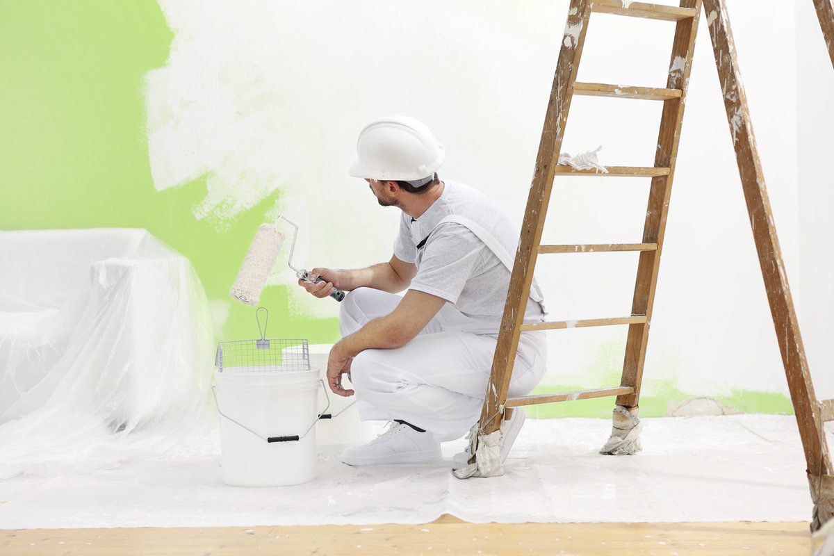 2022 Cost To Hire A Painter Painter Cost Per Hour